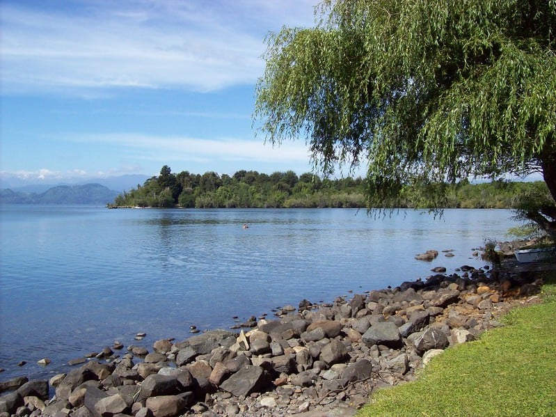 Lago Puyehue, en el Corazón de la Comuna de Puyehue - VisitarChile