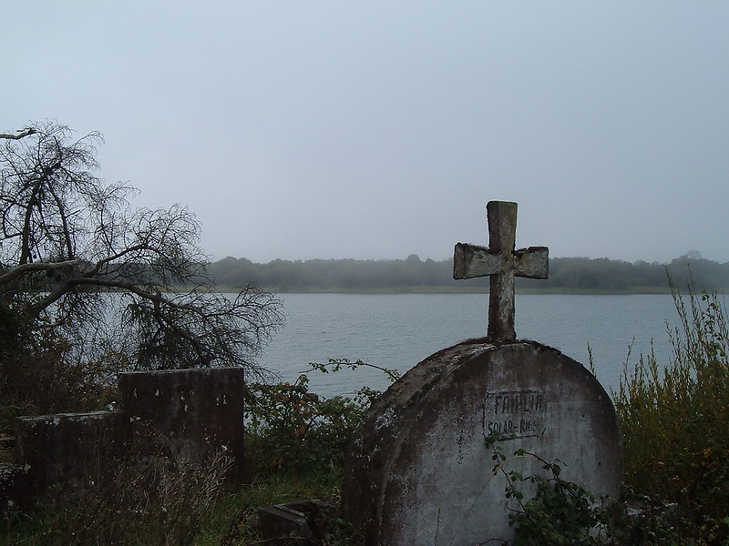 El Cementerio de Toltén Viejo: Un Viaje al Corazón Histórico y cultural ...