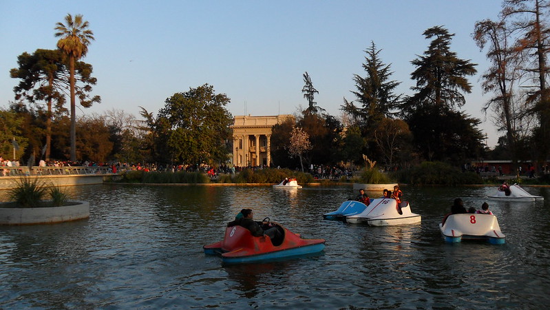El Encanto Atemporal de Parque Quinta Normal: Naturaleza, Cultura y ...